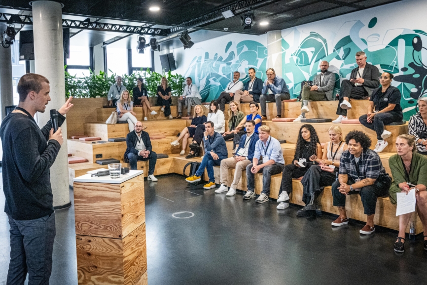 Marken-Award 2023: Top-Speaker*innen zu New Work - absatzwirtschaft