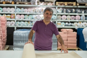 Manomama: Erfolgreich mit Jeans „Made in Germany“ - absatzwirtschaft